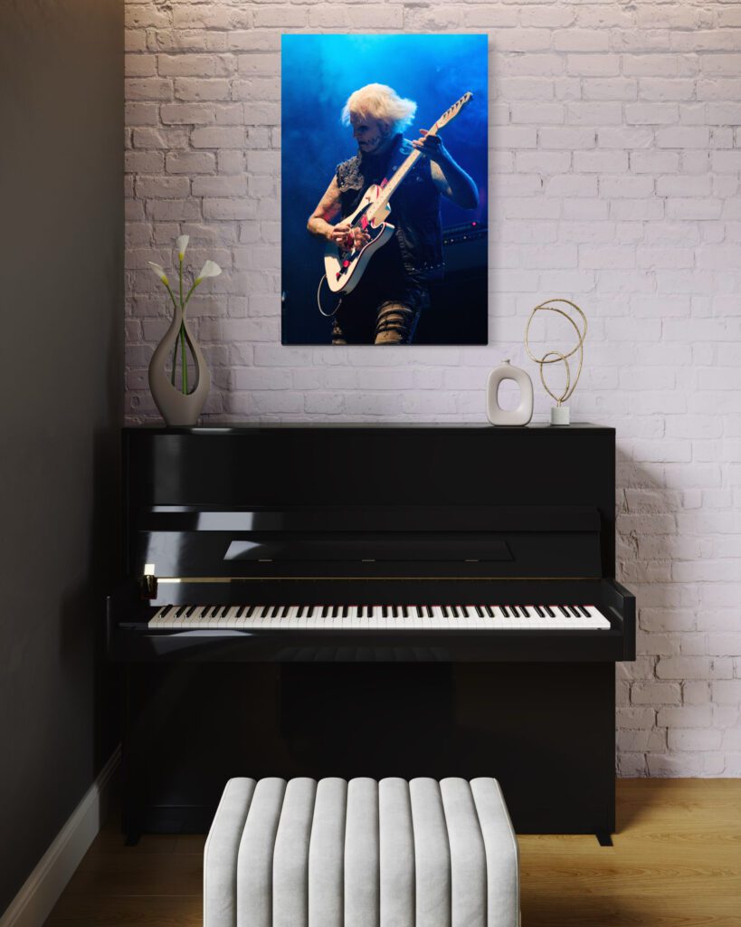 JOHN 5 / METRO CITY / ADRIAN THOMSON - Amnplified